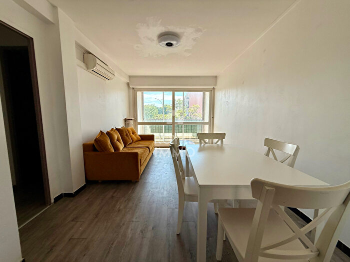 Appartement à vendre - La Valette-du-Var, Centre-ville - 3 pièces - 2 chambres