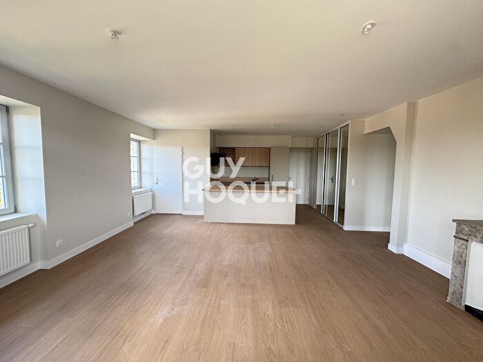 Appartement 3 pièces à louer à Bourgoin-Jallieu, Champfleuri et sa ceinture verte