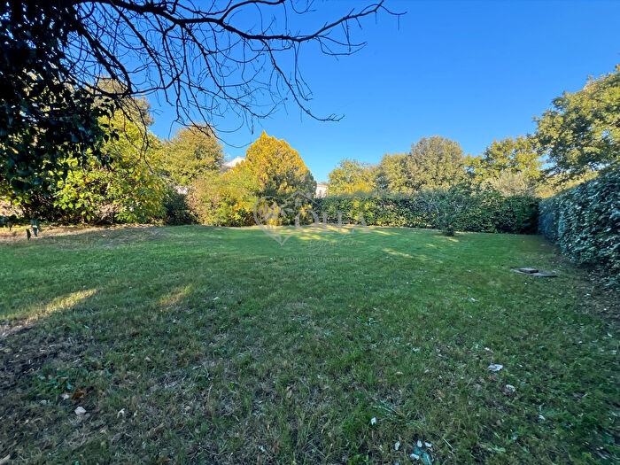 Saint-Victor-des-Oules : Maison 5 pièces à vendre