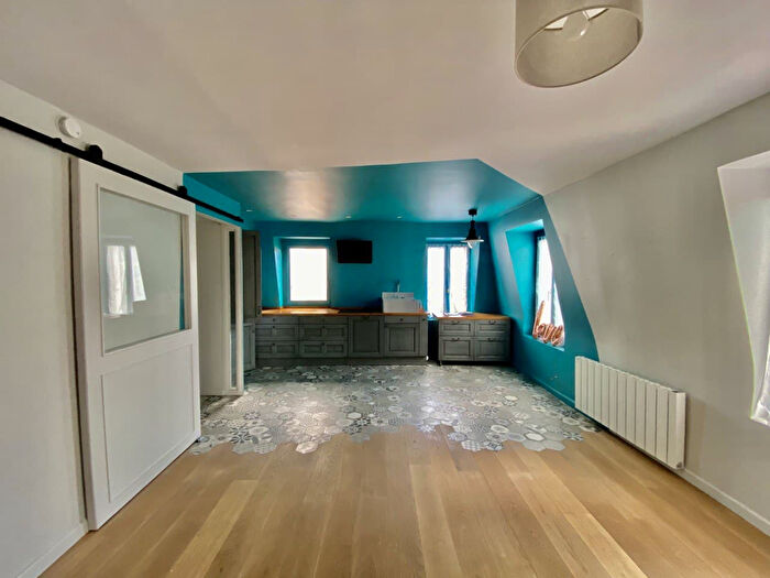 Appartement à louer - Enghien-les-Bains - 3 pièces - 1 chambre