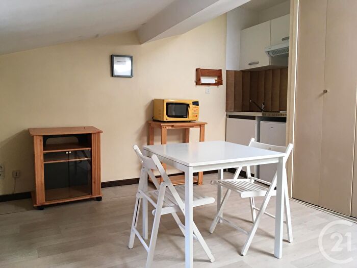 Castres, Centre-ville : Appartement 1 pièce à louer