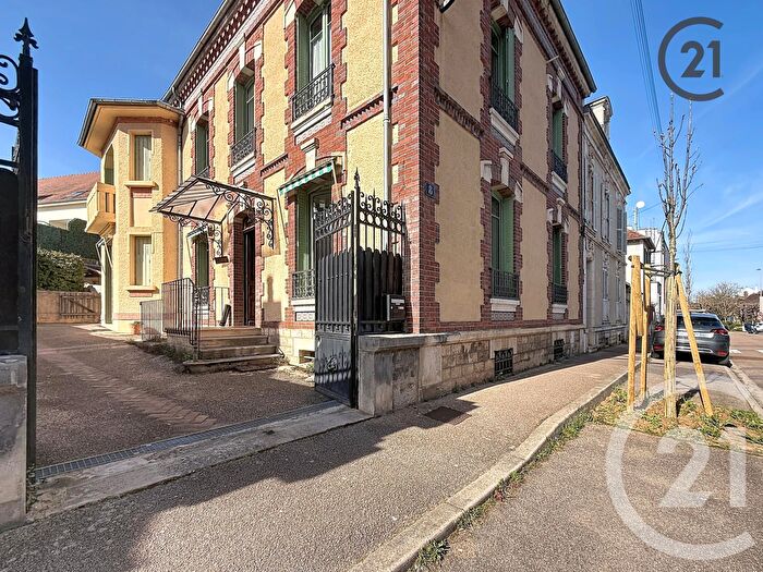 Maison à vendre - Auxerre, Saint-Julien, Saint-Amâtre - 10 pièces - 6 chambres