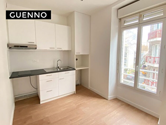 Appartement 2 pièces à Quartiers Ouest, Arsenal, Redon, à louer