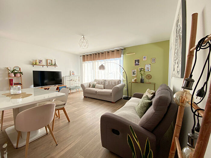 Appartement 4 pièces à vendre à Carrières-sous-Poissy, Bords de Seine, Ile de la Dérivation