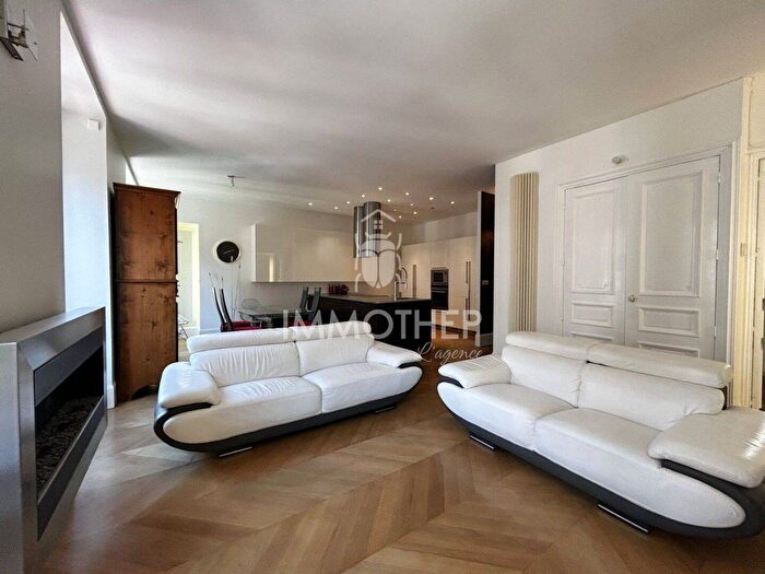 Berriat-Ampere, Grenoble - Appartement 4 pièces à louer