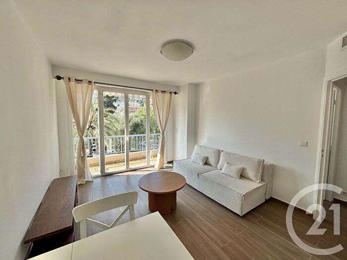 Menton, Hôtel de Ville, Vieille Ville, Musée, Madone, Carnolès : Appartement 2 pièces à louer