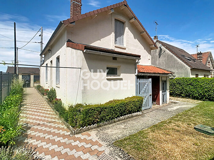 Maison 4 pièces à Vaumoise, à vendre