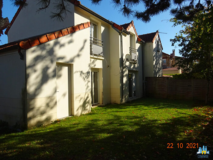 Maison à louer - Montmorency, Bas Montmorency - 4 pièces - 3 chambres