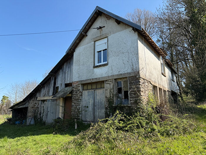 Maison 2 pièces à vendre à Uzerche