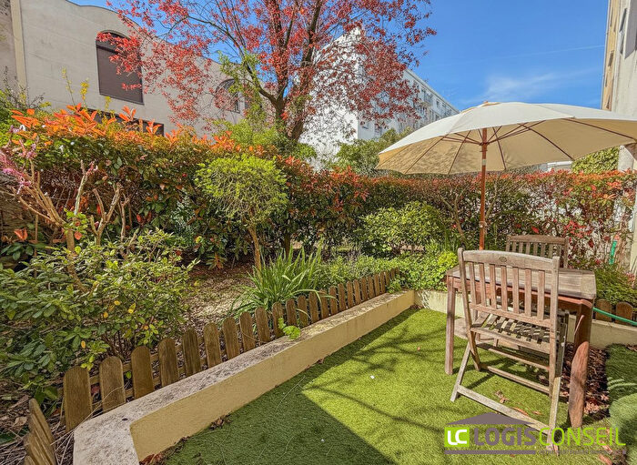 Appartement à vendre - Boulogne-Billancourt, Point du Jour - 2 pièces - 1 chambre