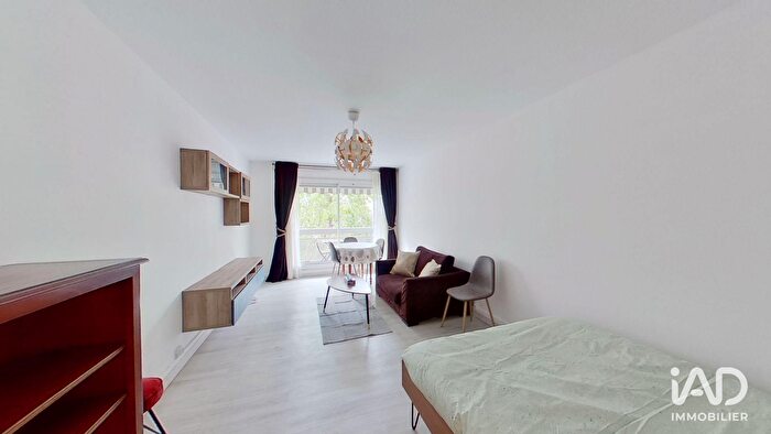 Paris 15ème, Cambronne, Garibaldi : Appartement 2 pièces à louer