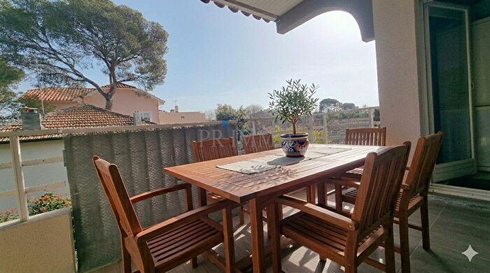 Saint-Raphaël, Boulouris : Appartement 3 pièces à vendre