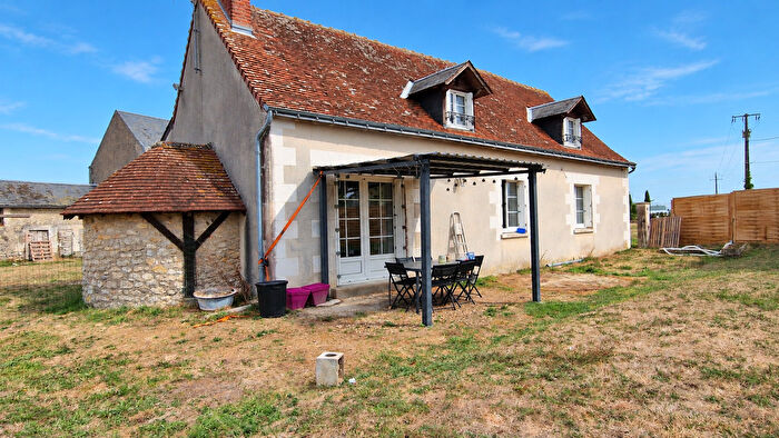 Manthelan - Maison 5 pièces à vendre