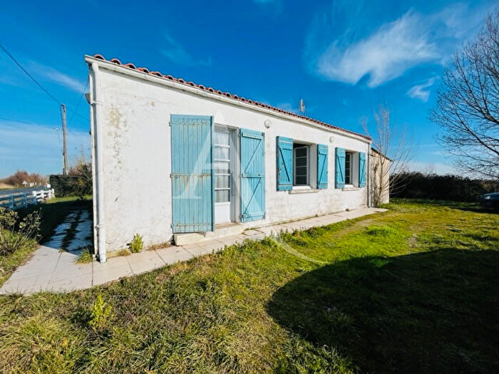 Maisons à vendre et appartements à louer - 1