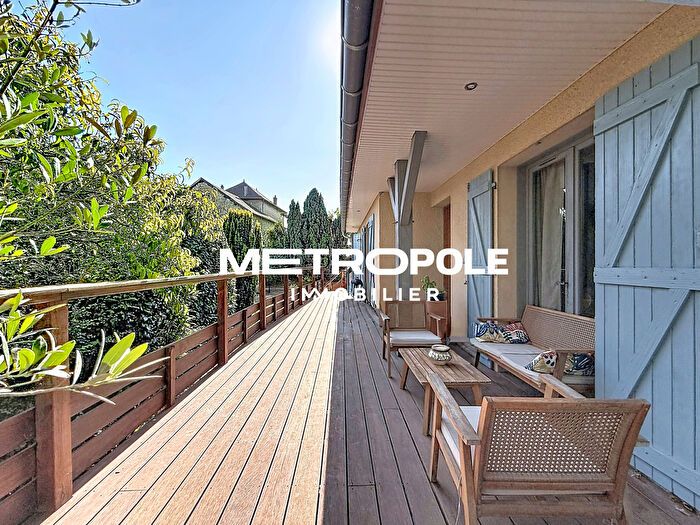Maison 4 pièces à Trept, à vendre