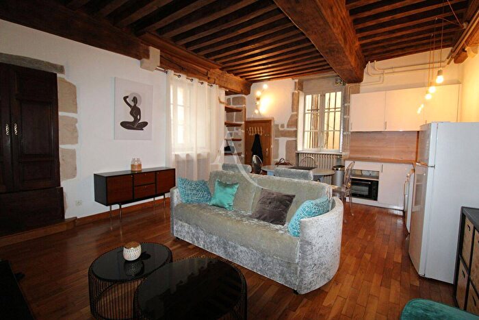 Appartement à louer - Cordeliers, Dijon - 2 pièces - 1 chambre