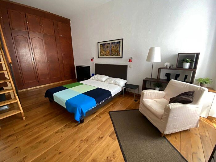 Appartement 2 pièces à Le Port, Nice, à louer