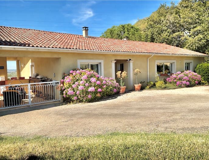 Maison 6 pièces à Castres, à vendre