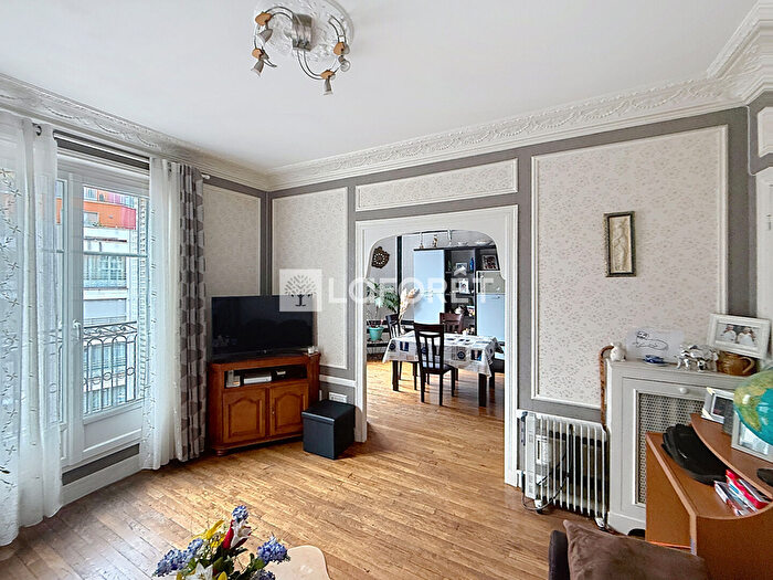 Appartement à vendre - Vanves, Centre Saint-Rémy - 3 pièces - 2 chambres