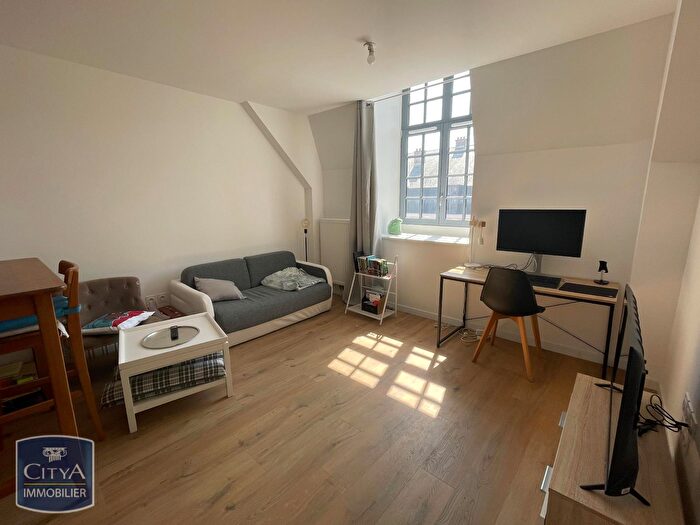 Arras, Préfecture : Appartement 2 pièces à louer