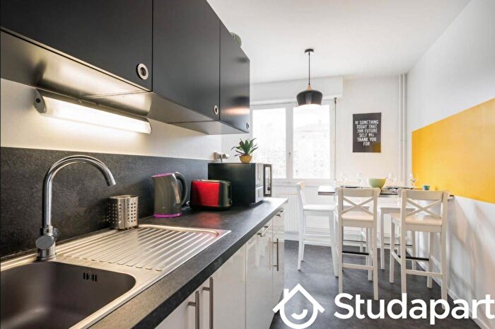 Girondins, Lyon ème arrondissement - Appartement 1 pièce à louer