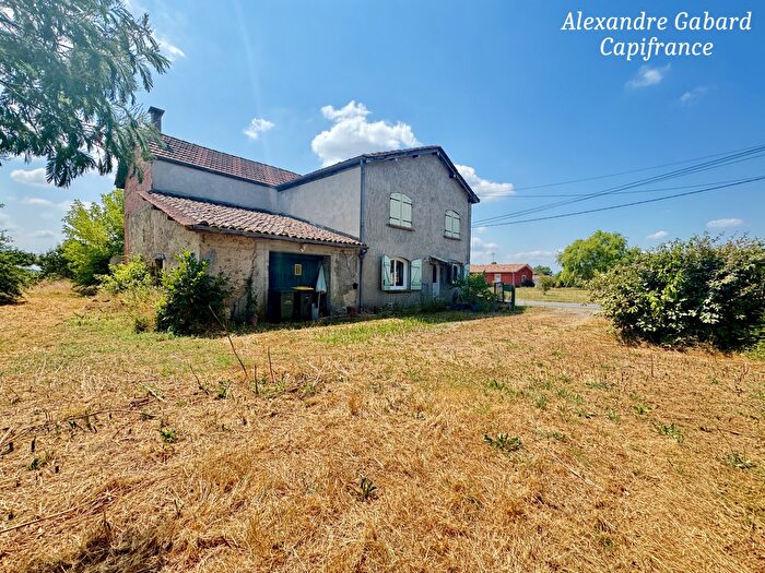 Maison 6 pièces à Hure, à vendre