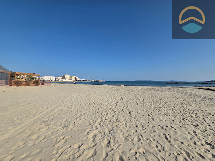 Appartement 2 pièces à Bormes-les-Mimosas, La Favière, Le Gau, Cap-Bénet, Cabasson, Plages, à vendre