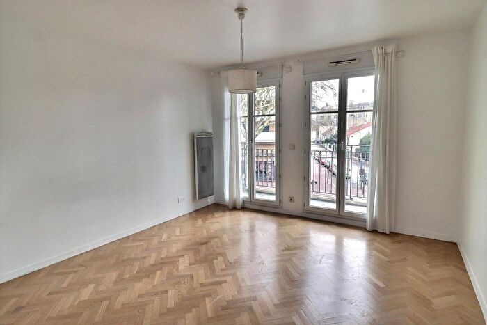 Appartement à vendre - Viroflay, Rive Droite, Gare - 1 pièce