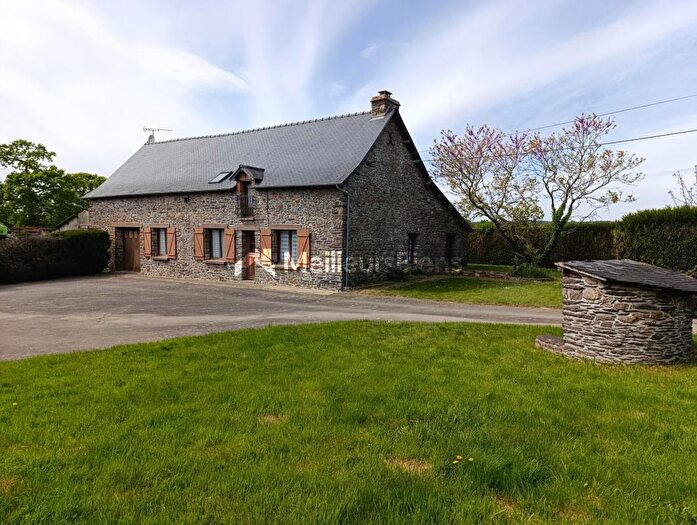 Maison à vendre - La Chapelle-Bouëxic - 8 pièces - 5 chambres