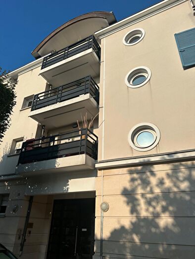 Appartement à louer - Cormeilles-en-Parisis, Bois Rochefort - 3 pièces - 2 chambres