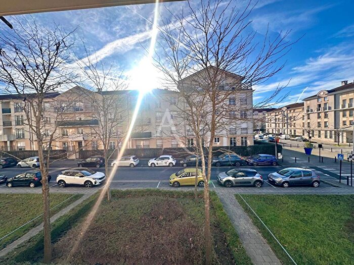 Appartement à louer - Centre Ville Sud Ouest, Bussy-Saint-Georges - 1 pièce