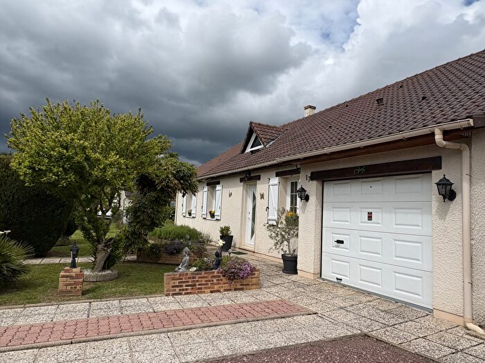 Maison 6 pièces à Saint-Clair-sur-Epte, à vendre