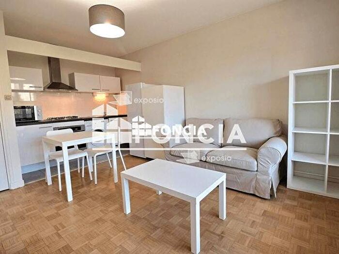 Appartement à louer - Allies-Clos dOr, Grenoble - 2 pièces - 1 chambre