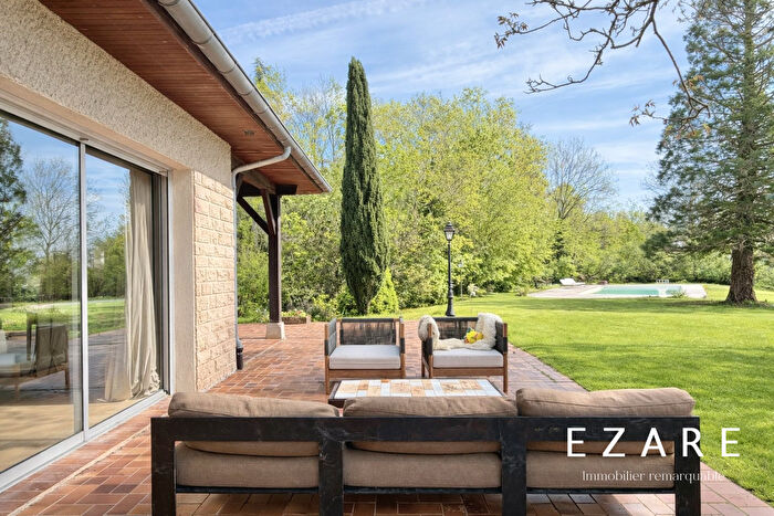 Dijon, Montagne Sainte-Anne : Maison 7 pièces à vendre