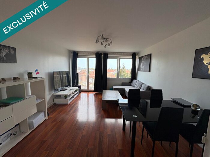 Appartement à vendre - Douai, Centre-ville - 5 pièces - 2 chambres
