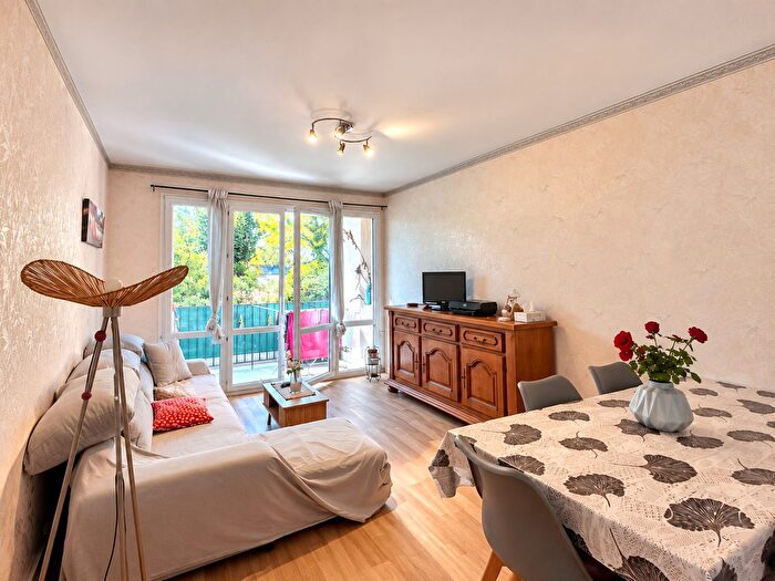 Appartement 3 pièces à Saint-Jean-de-Braye, Centre-ville, à vendre