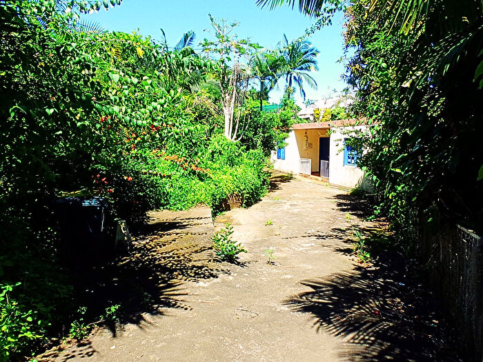 Maison à vendre - Saint-Paul - 4 pièces - 3 chambres
