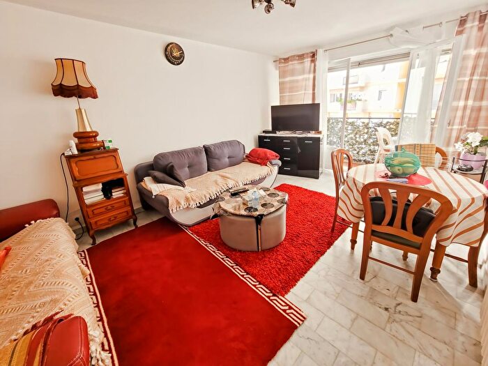 Appartement à vendre - Nice, Saint-Sylvestre - 2 pièces - 1 chambre