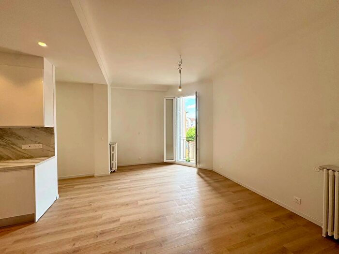 Appartement 3 pièces à Nice, Cessole, à vendre
