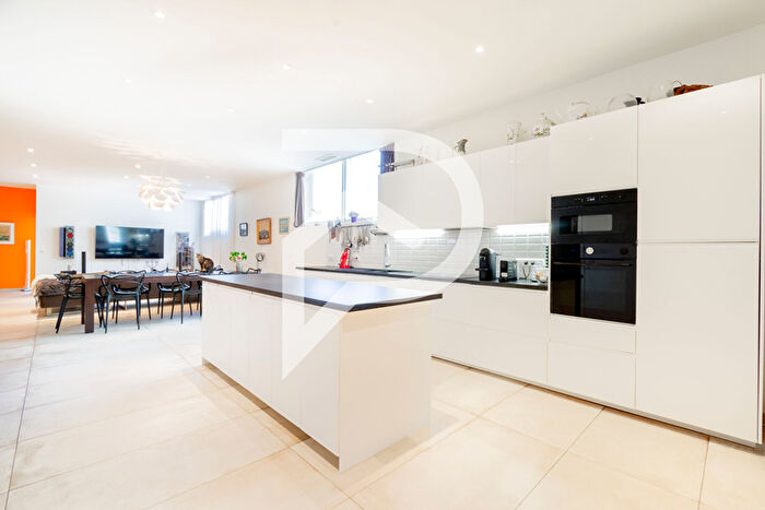 Appartement à vendre - Marseille e , La Conception - 5 pièces - 4 chambres