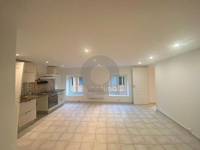 Appartement à louer - Menton, Haut Borrigo, Saint-Paul-Garavan, Vallée de Gorbio - 2 pièces - 1 chambre