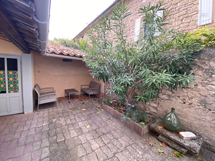 Maison à vendre - Saint-Didier - 8 pièces - 5 chambres