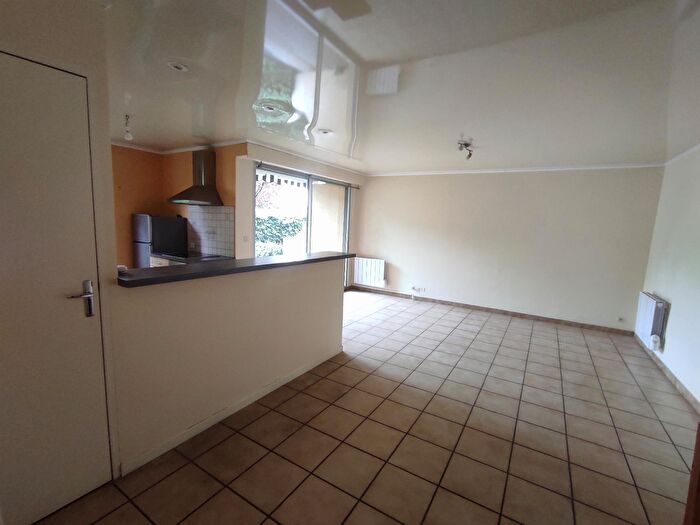 Appartement à louer - Millau, Jean Jaurès - 2 pièces - 1 chambre