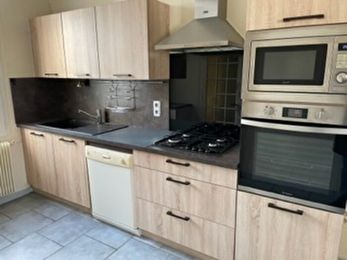Bourges : Maison 4 pièces à louer