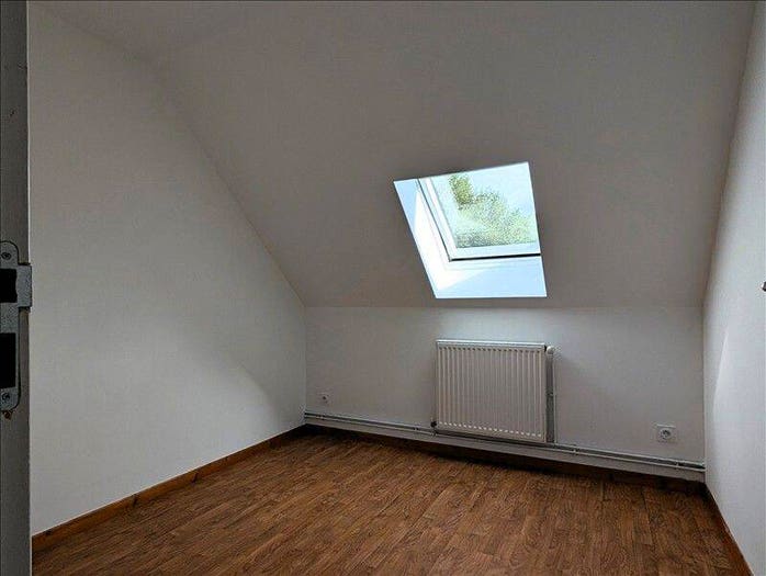 Maison 4 pièces à Fiefs, à louer
