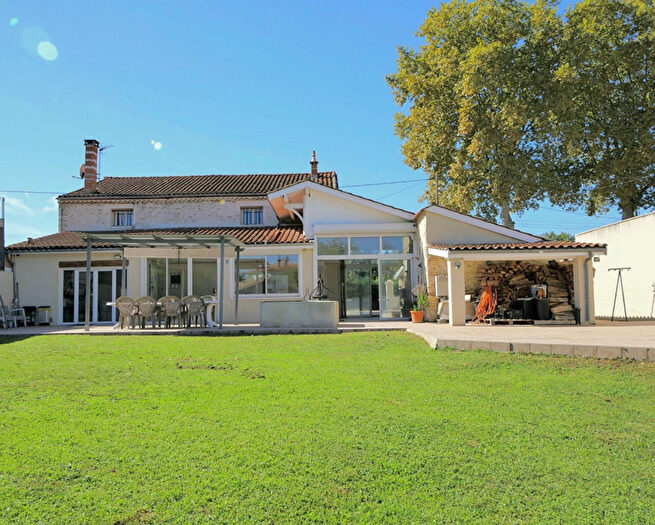 Villeneuve-sur-Lot, Saint-Etienne - Maison 8 pièces à vendre