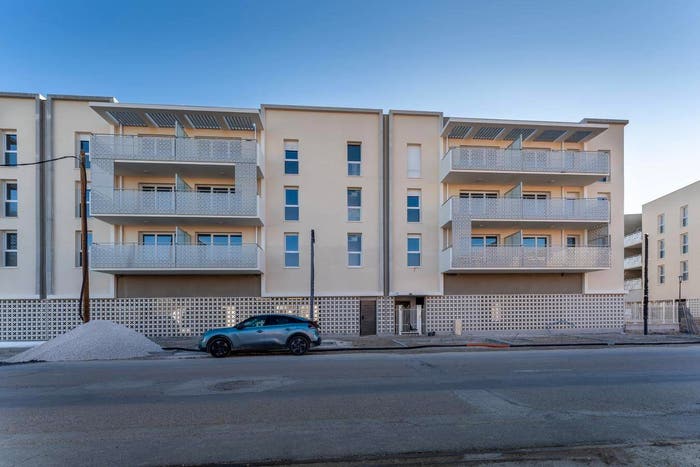 Fourchon-Zone Industrielle, Arles - Appartement 3 pièces à louer