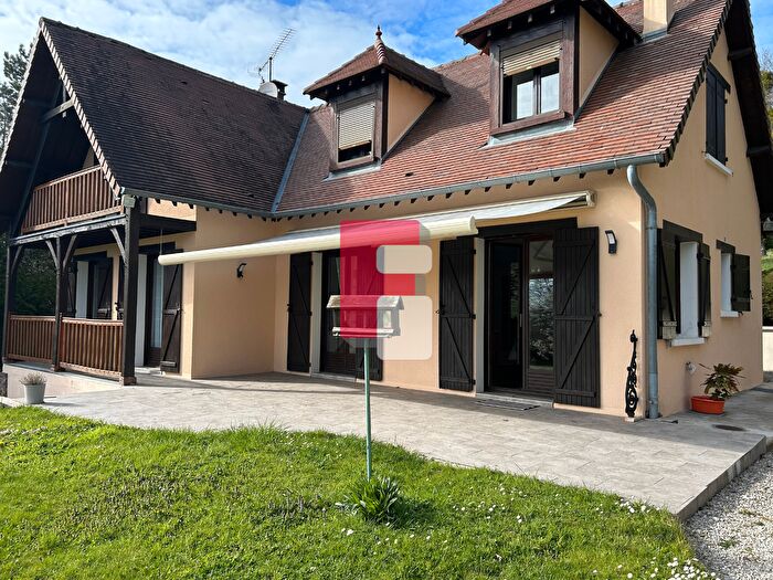Saint-Phal : Maison 7 pièces à vendre