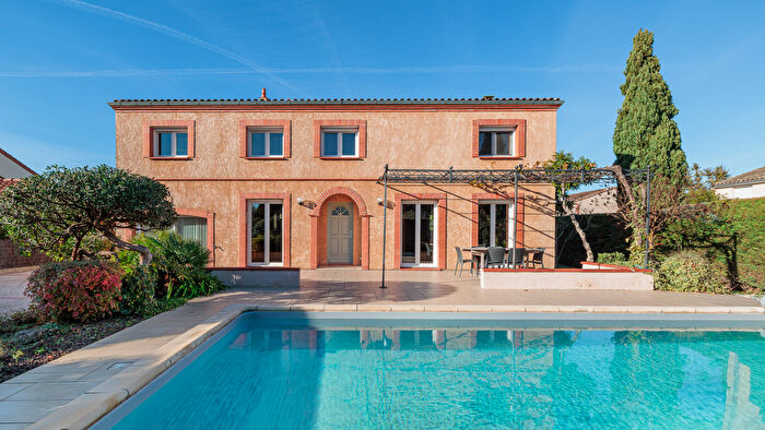 Maison à vendre - Villeneuve-Tolosane - 6 pièces - 5 chambres