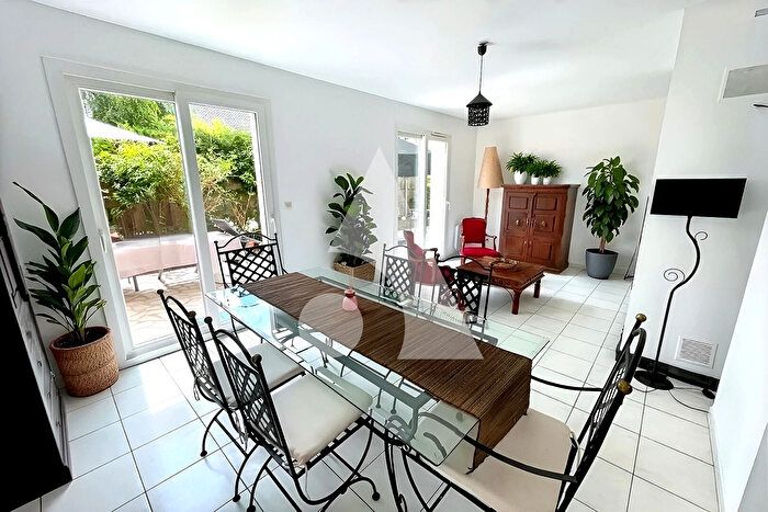 Maison 6 pièces à L'Isle-Adam, à vendre
